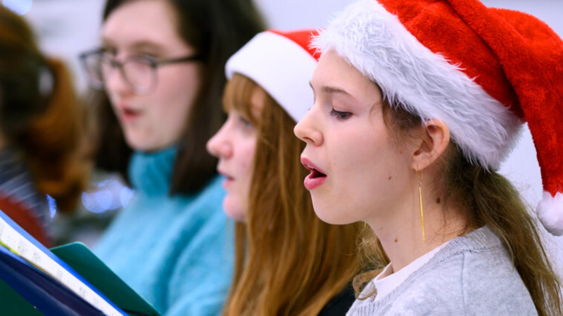 Carols around the Tree for Christmas Jumper Day - Oxford Brookes University